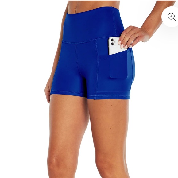 Marika | Shorts | Nwt Marika Dry Wik Becca Hottie Short Surf The Web ...